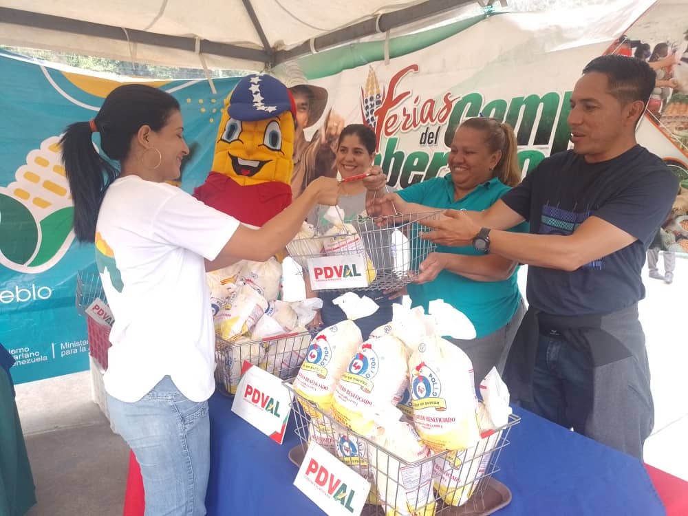 PDVAL .- Productora y Distribuidora Venezolana de Alimentos S.A.