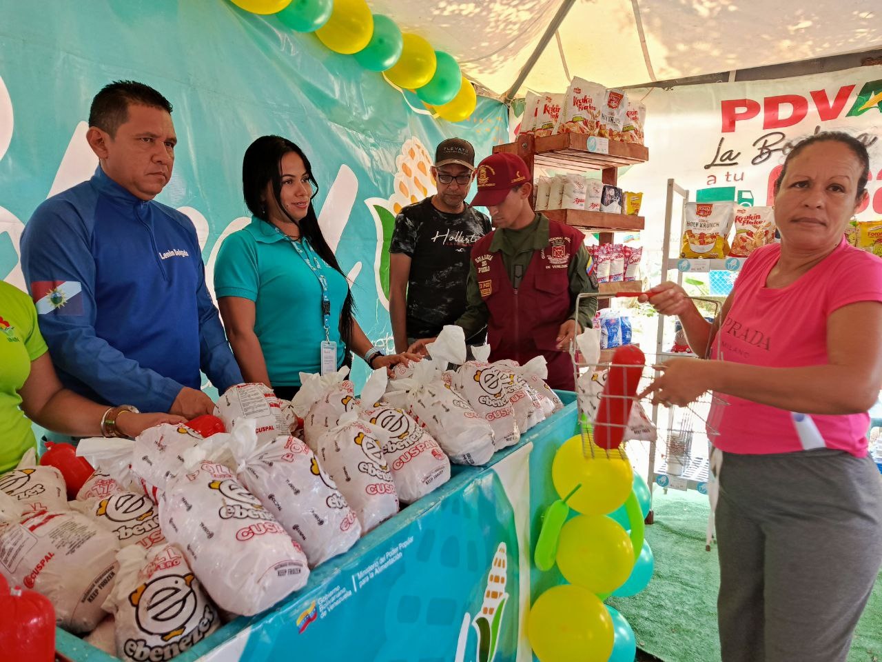 PDVAL .- Productora y Distribuidora Venezolana de Alimentos S.A.