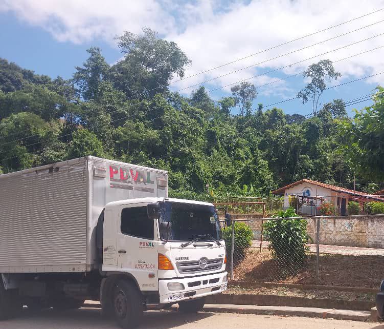 PDVAL .- Productora y Distribuidora Venezolana de Alimentos S.A.