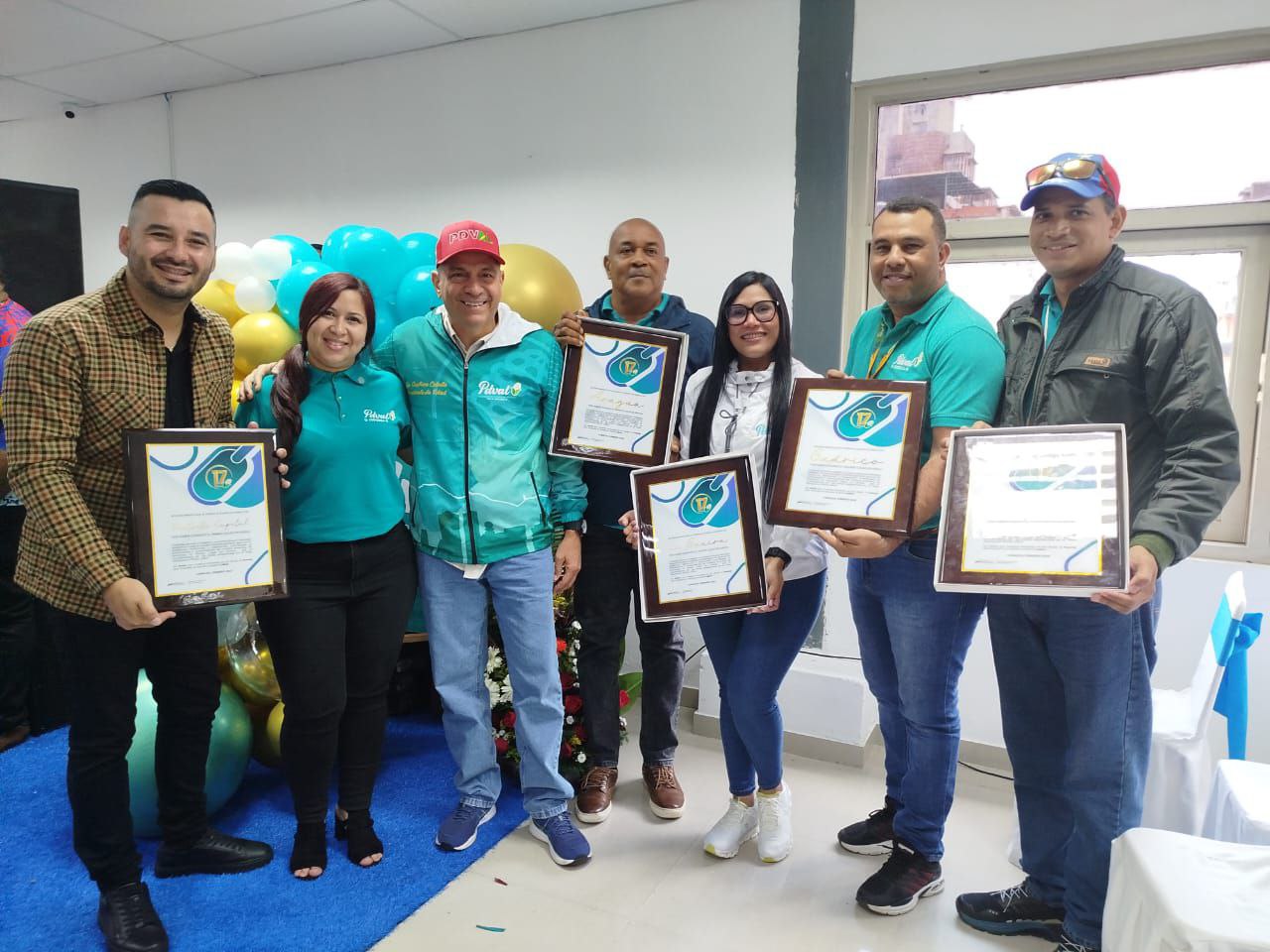 PDVAL .- Productora y Distribuidora Venezolana de Alimentos S.A.