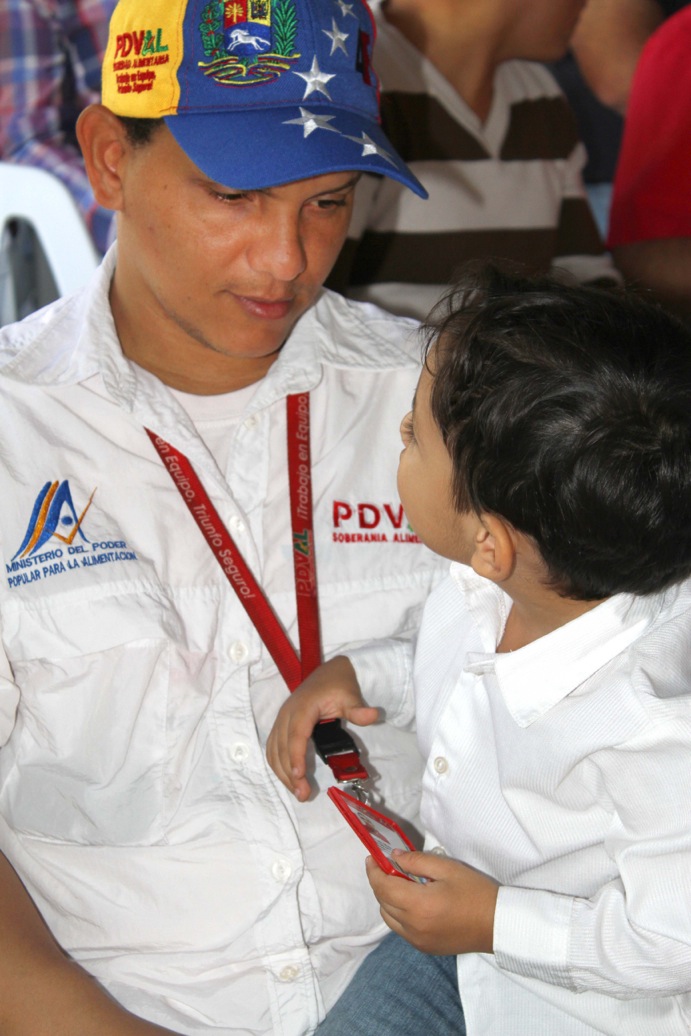 PDVAL .- Productora y Distribuidora Venezolana de Alimentos S.A.